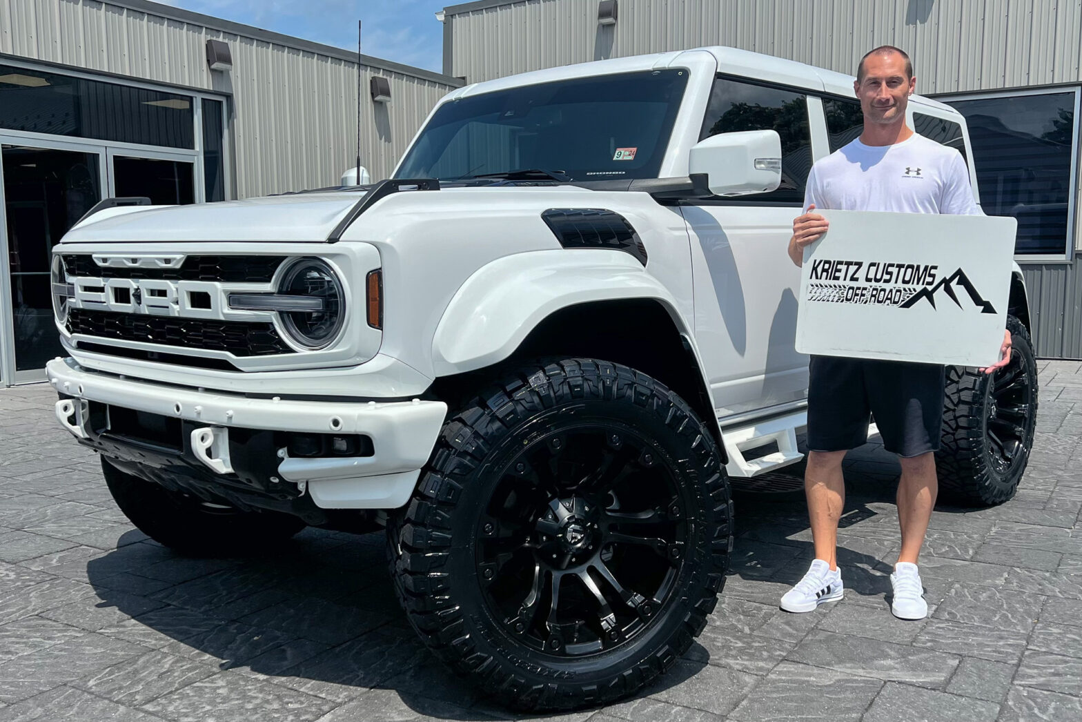 Custom Truck Builds & Vehicle Customization | Krietz Auto